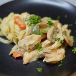 Kylling a la king | Nem og lækker opskrift med kyllingerester