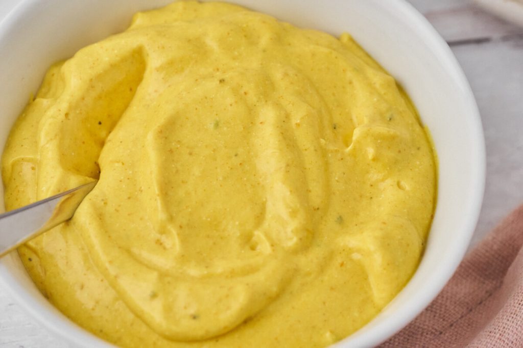 Karrydressing - Nem opskrift på dressing med karry til sandwich