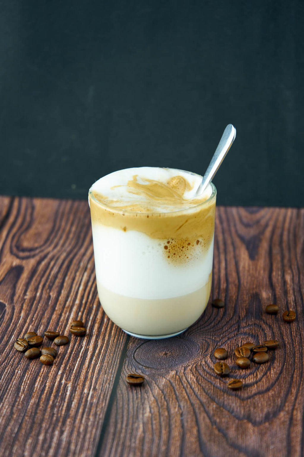 Dalgona Kaffe - Opskrift på Dalgona Latte og Dalgona Iskaffe