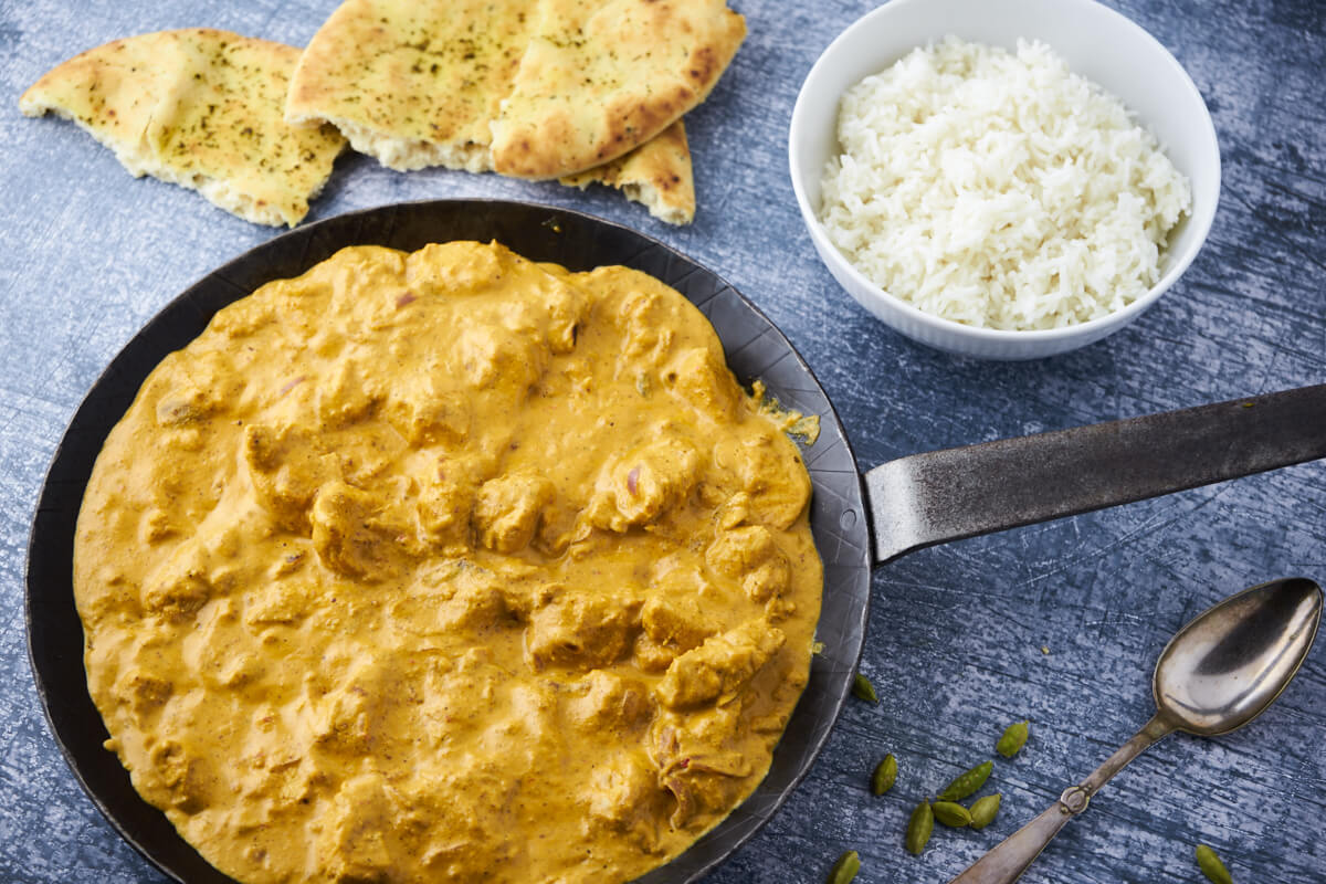 Kylling korma - Opskrift på lækker indisk simreret med kylling