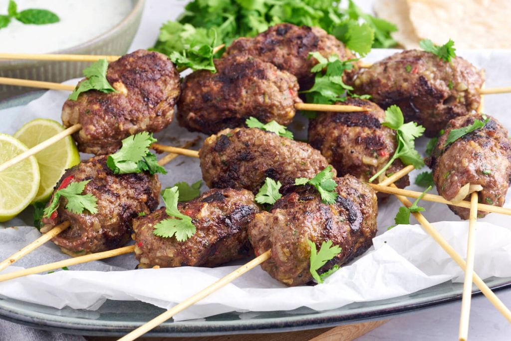 Kofta (Köfte kebab) - Nem opskrift på den bedste kødboller på spyd