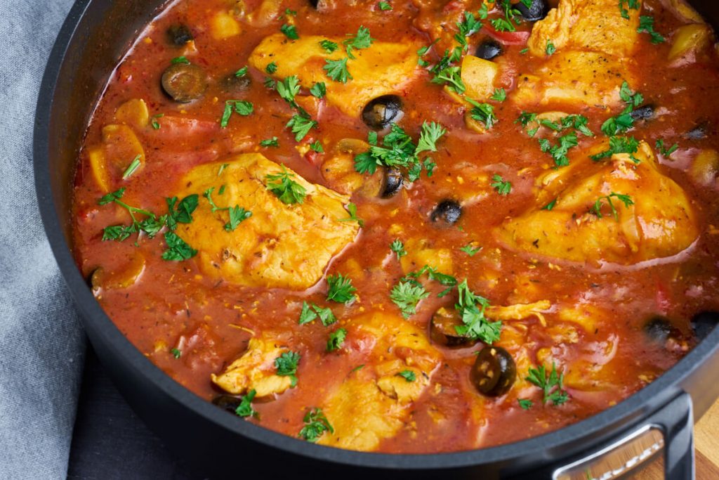 Kylling Cacciatore - Nem simreret med kylling i tomatsauce