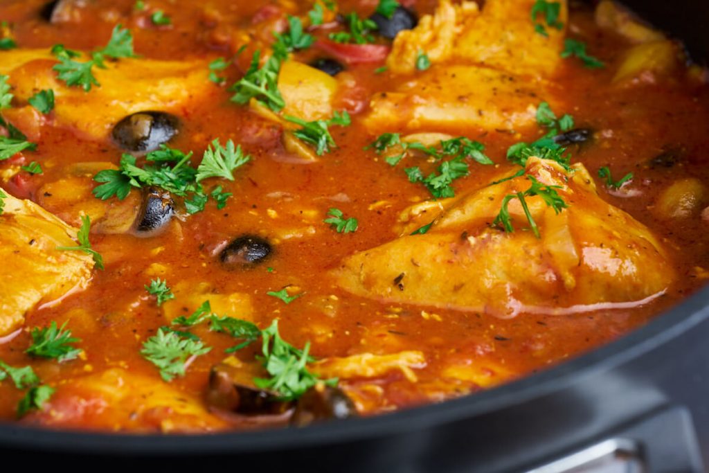 Kylling Cacciatore - Nem simreret med kylling i tomatsauce