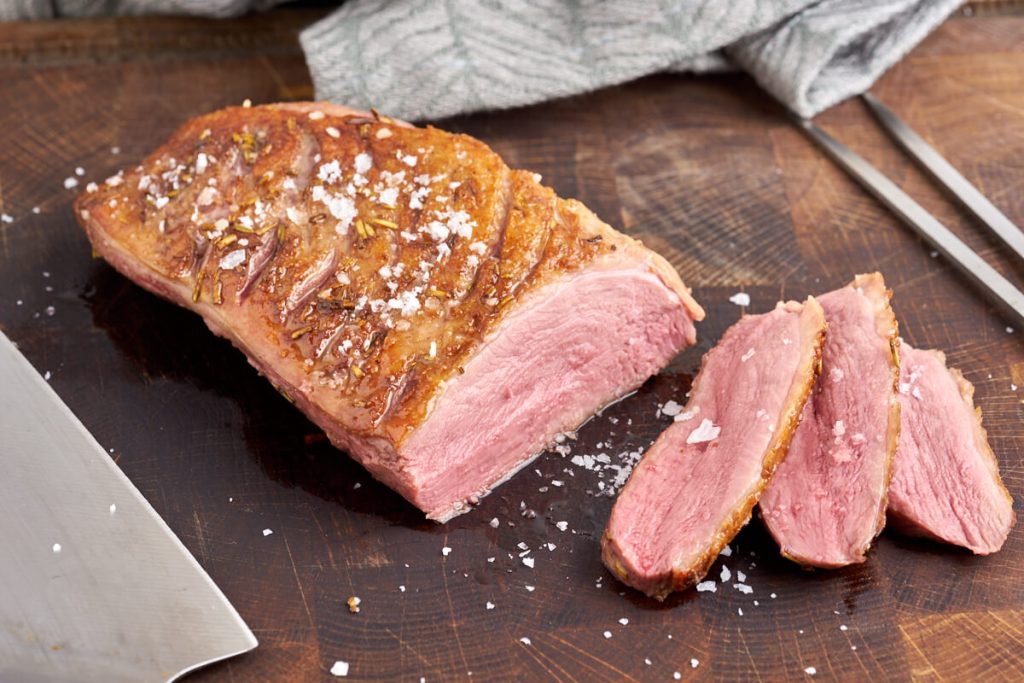 Langtidsstegt andebryst - Perfekt rosa andebryst med sprødt skind