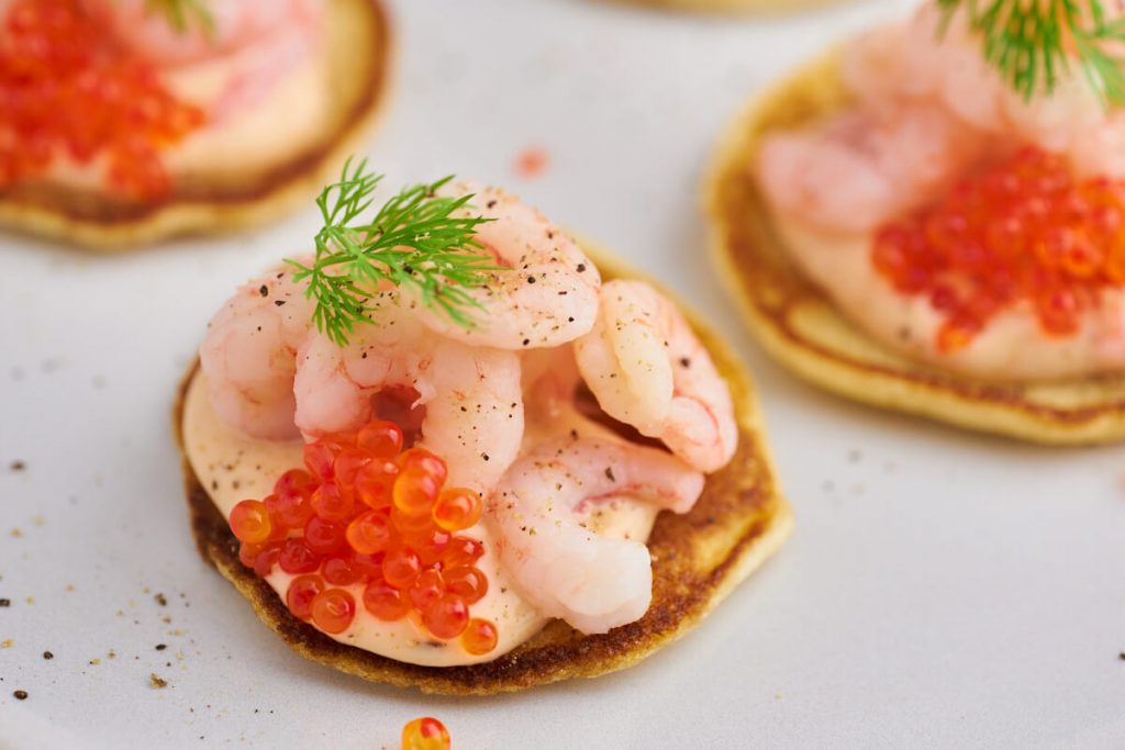 Blinis - Nem opskrift og forslag til blinis fyld og toppings