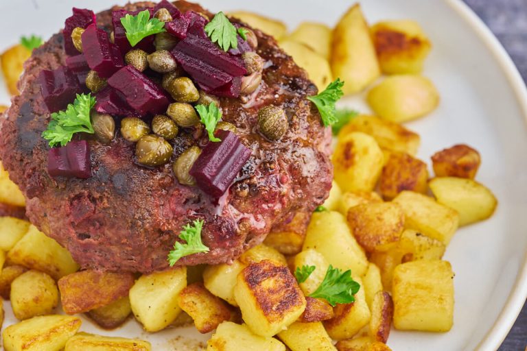 Bøf Lindstrøm - Opskrift på klassisk svensk Biff a la Lindström