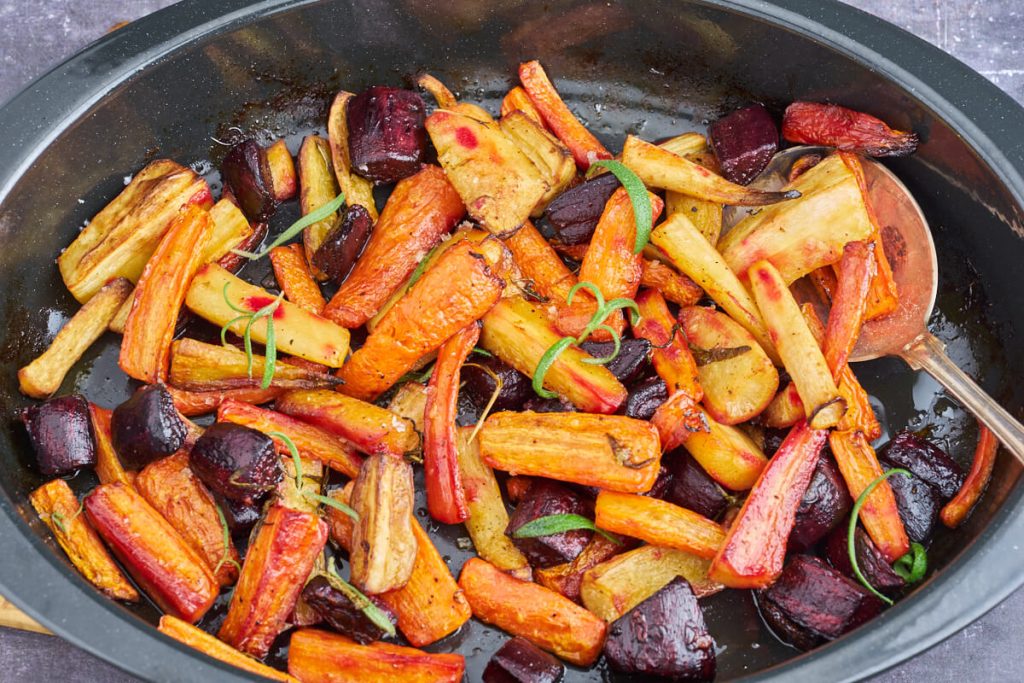 Rodfrugter i ovn - Opskrift på lækre ovnbagte rodfrugter