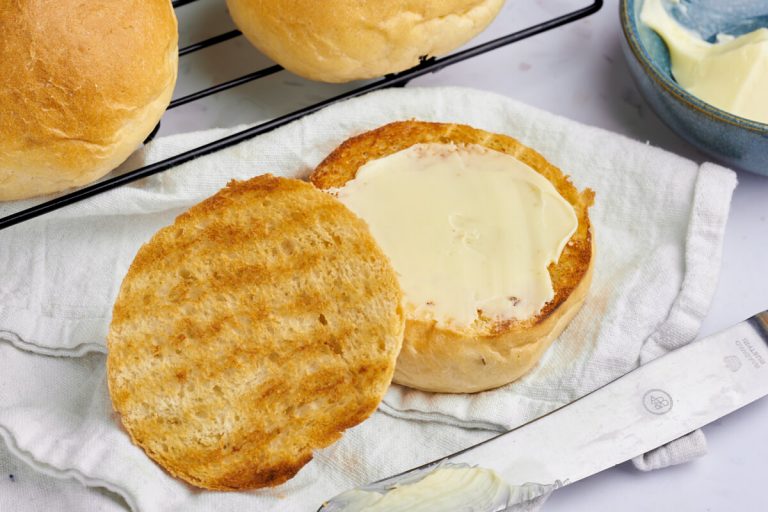 Krydderboller - Nem opskrift på boller med kardemomme