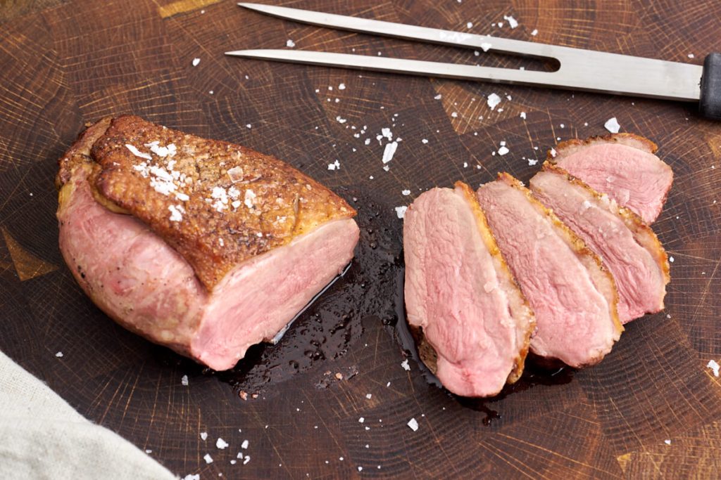 Andebryst i ovn - Nem opskrift på stegt andebryst med sprødt skind