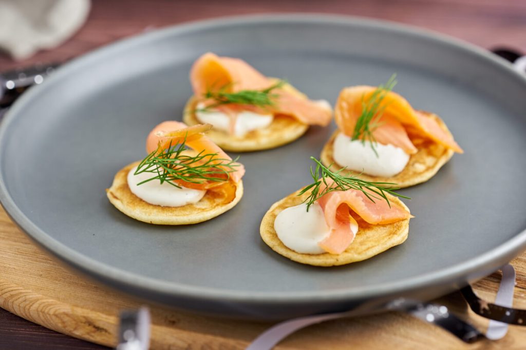 Blinis - 10+ ideer og opskrifter på lækre blinis til forret