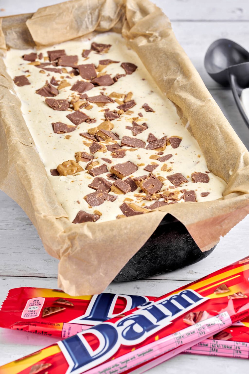 Daimis - Opskrift på hjemmelavet is med daim