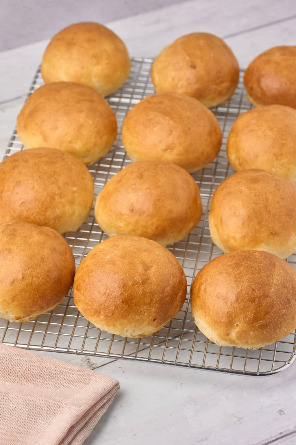 Nemme boller - Opskrift på hurtige bløde boller